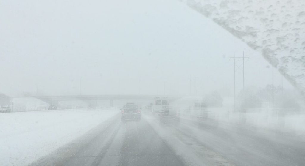 How to prevent your car from fogging up - Bockman's Auto, Truck & Tire